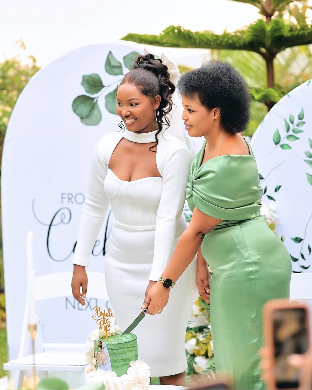 Umuramyi Ishimwe Vestine yakorewe ibirori byo gusezera ubukumi 'Bridal Shower' - AMAFOTO - Mambo